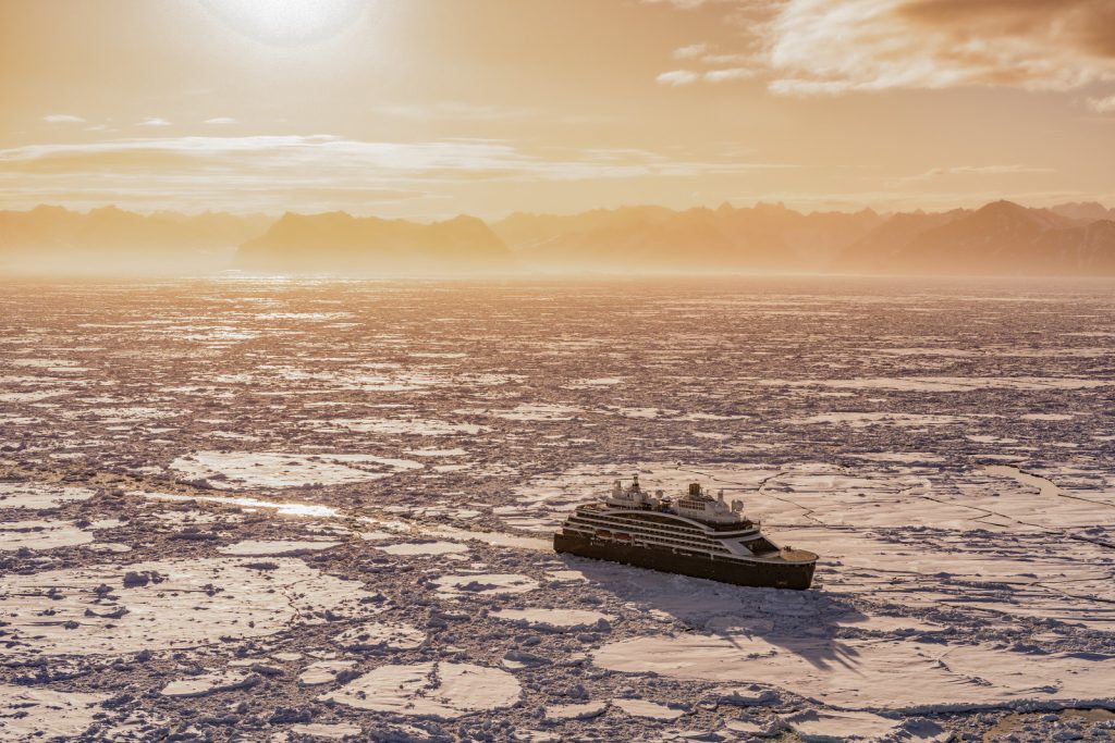 Melbourne: Discover the Luxurious World of Arctic & Antarctic ...